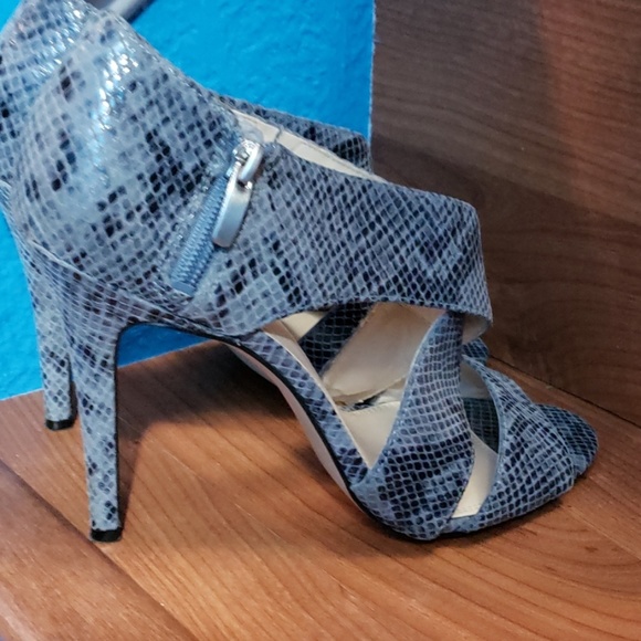 Enzo Angiolini | Shoes | Vintage Gray Enzo Angiolini Heels | Poshmark
